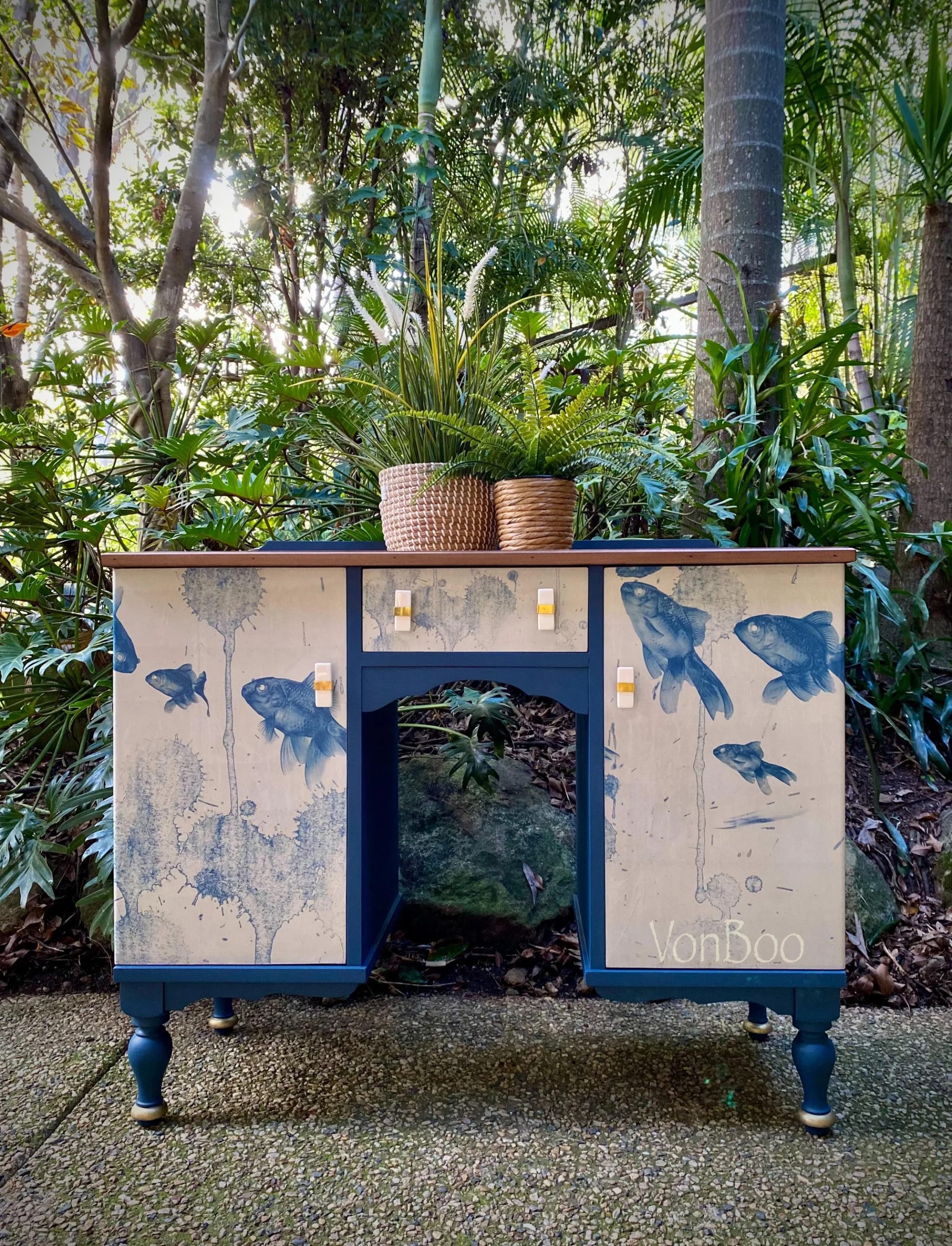 Blue Fish Mint Decoupage Paper - Redecorate Furniture and Decor